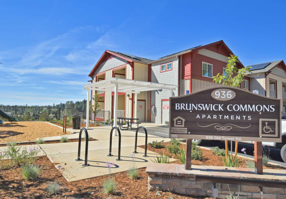 Brunswick Commons | Apartments in Grass Valley, CA