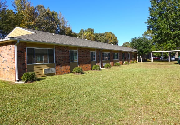 Parsons Cove Apartments | Apartments in Parsons, TN