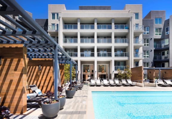 Playa Vista Apartments | The Q Playa | Home