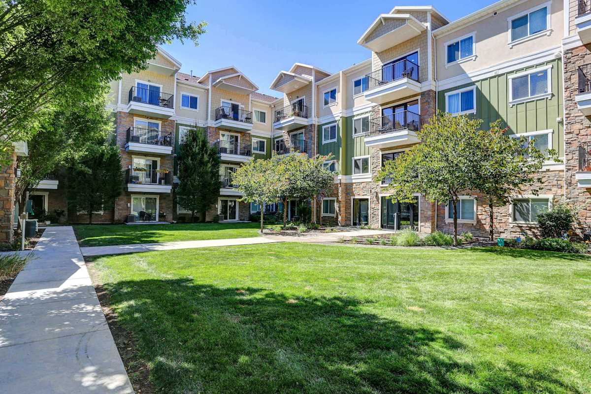55+ Apartments in Utah | The Beckstead