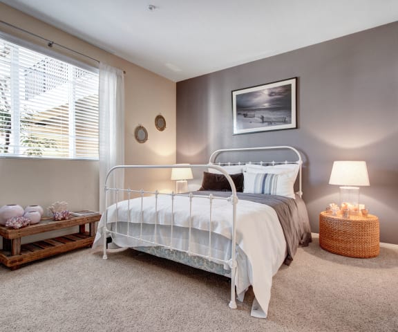 Vesada Apartments | Apartments in Riverside, CA | Weidner