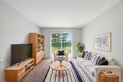 Hanna Village | Apartments in Indianapolis, IN