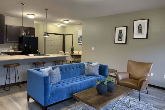 Luxury Apartments in Lincoln, NE, on Fletcher Avenue | North Pointe Villas