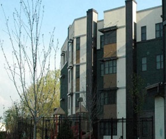 Brook Commons | Apartments in Minneapolis, MN