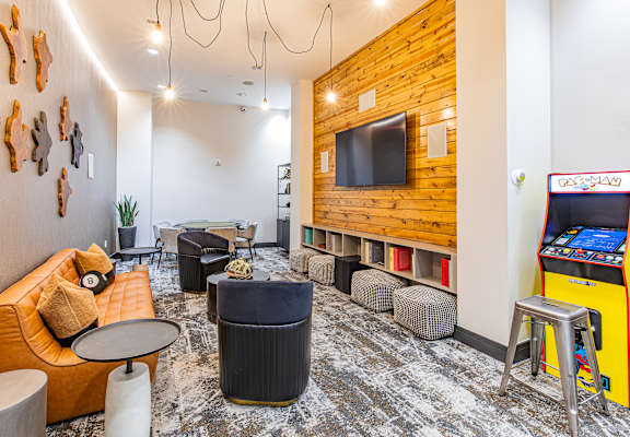 Waterford RiNo | Apartments in Denver, CO