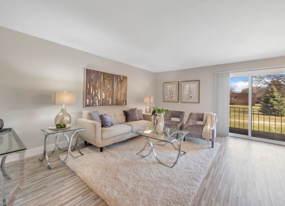 LR Management Services Corporation | Apartments in Troy, MI | RENTCafe