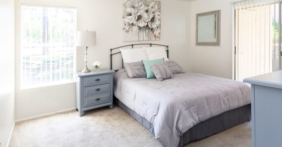 Apartments in East Mesa | Aztec Springs Apartments