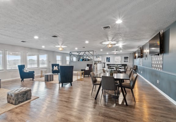 Lake Castleton | Apartments in Indianapolis, IN