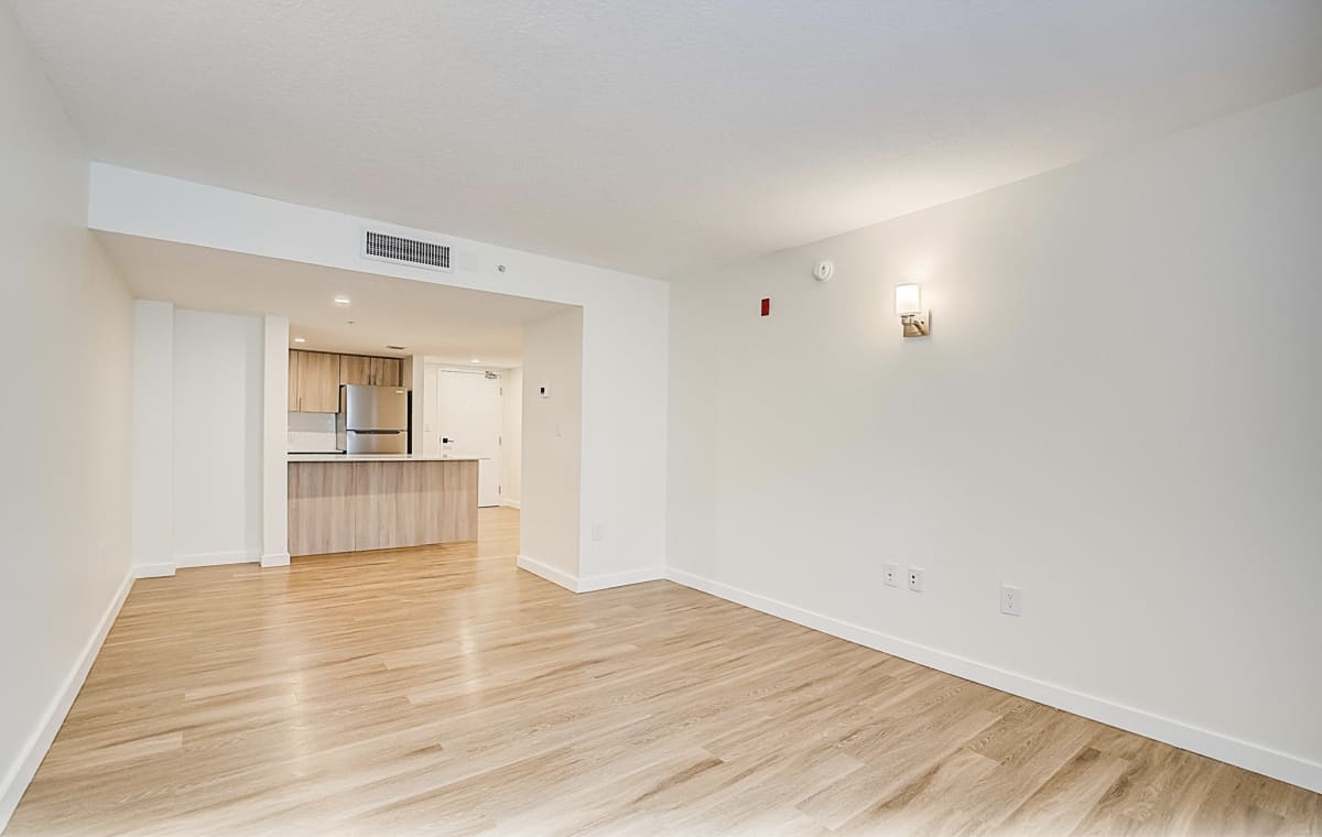 Tropical Pointe @ Biscayne Gardens | Images