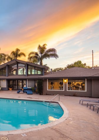 Waterleaf Apartment Homes | Vista, CA Living