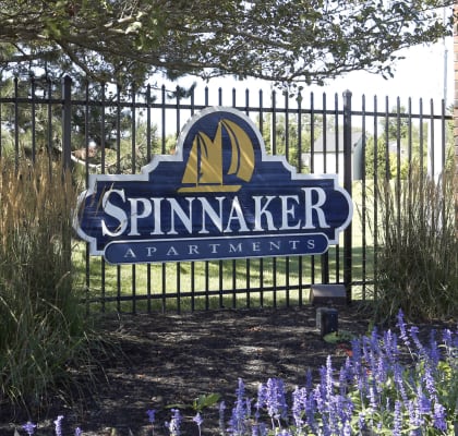 Spinnaker Court | Apartments in Indianapolis, IN