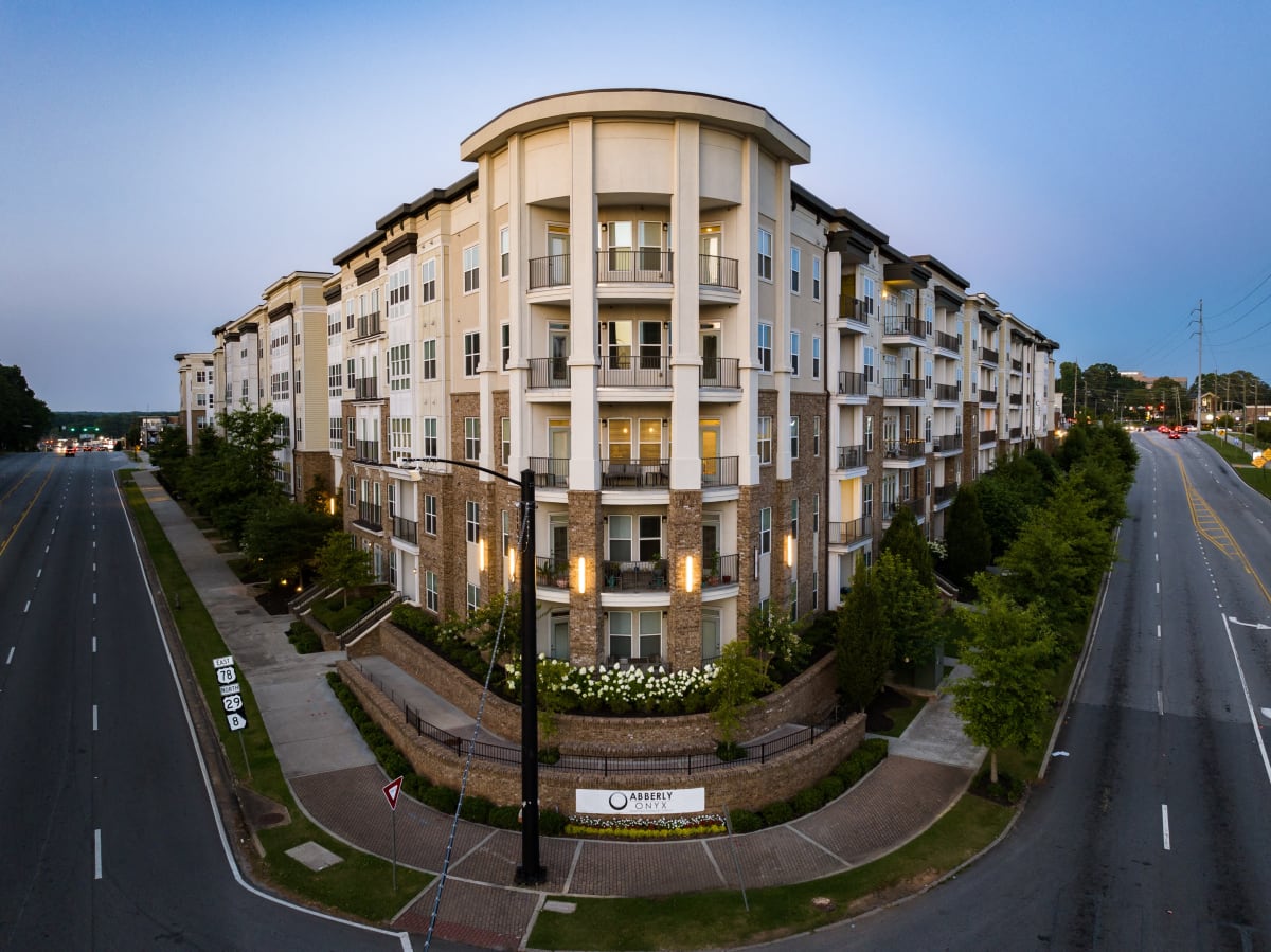 Apartments in North Decatur | Abberly Onyx