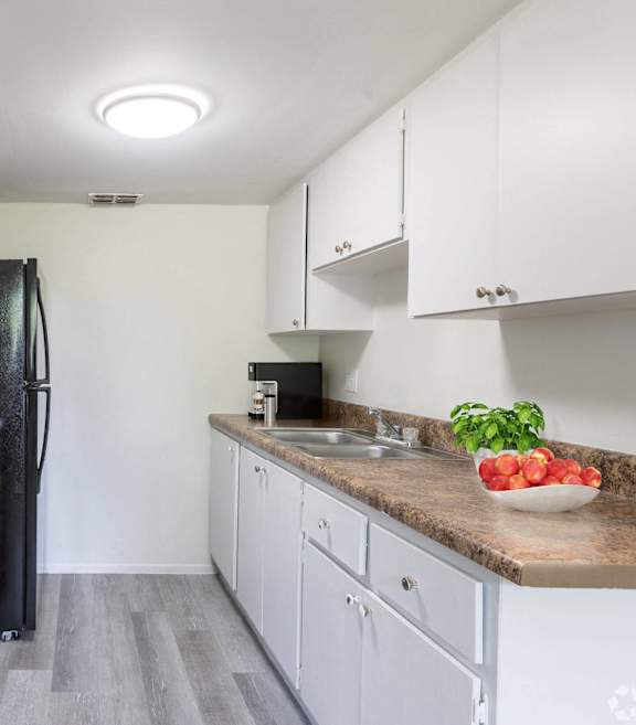 The Meridian at 2825 | Apartments in Fort Myers, FL