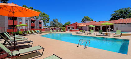 Glendale, AZ Apartments | Spring Meadow Apartments