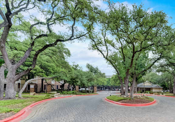 Apartments on Parmer Lane, Austin | Stone Oak @ Parmer