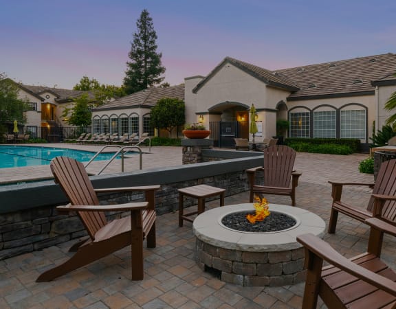 The Commons Apartments in Vacaville, CA near Sacramento, San Francisco