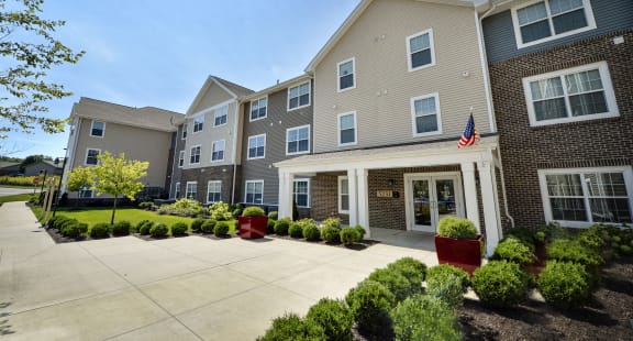 Maple Brook at Golden Pond | Apartments in Kent, OH