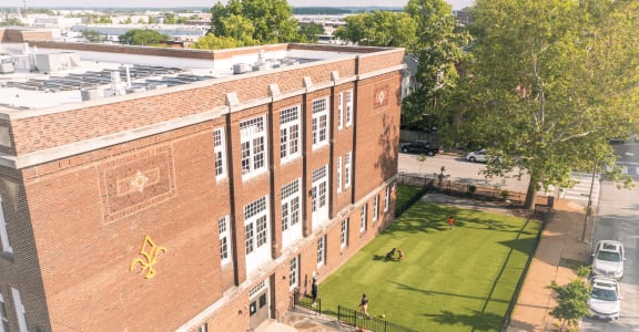Lafayette Lofts | Apartments in St. Louis, MO