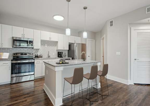 Luxury Apartments in Cypress, TX | Highline Urban Lofts