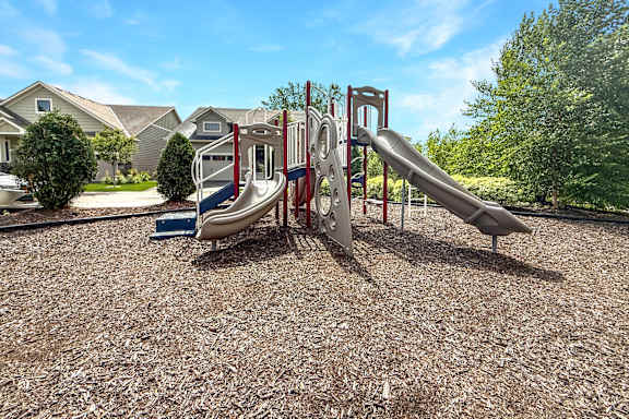 Trail Pointe Ridge | Apartments in Eden Prairie, MN