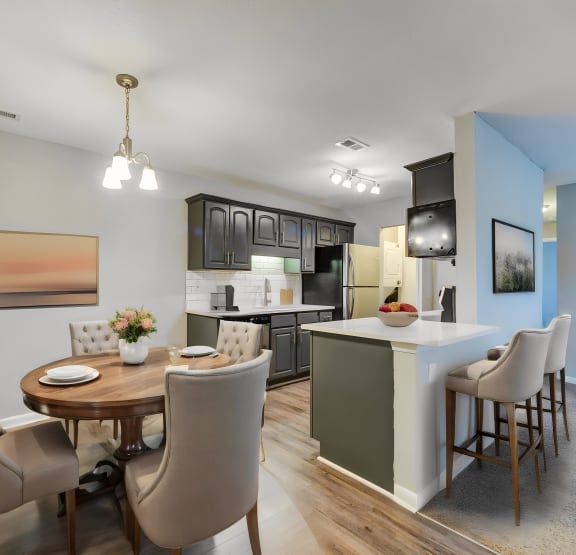 South Durham Apartments | Triangle Park Apartments
