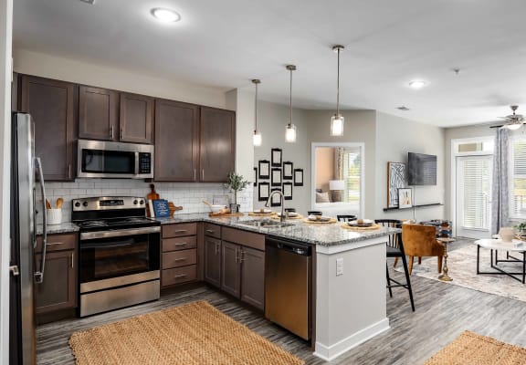 West Ashley Apartments | Abberly at West Ashley