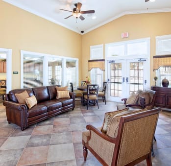 Timberleaf | Affordable Two- and Three-Bedroom Apartments in Orlando, FL