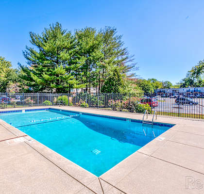 Ravine Woods Apartments | Apartments in Morris, IL