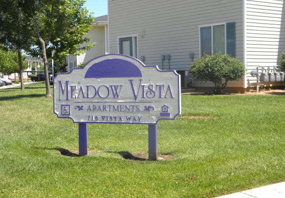 Meadow Vista | Apartments in Red Bluff, CA
