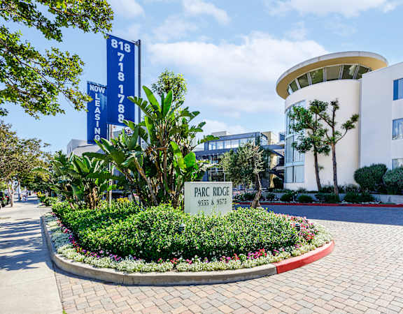Parc Ridge Apartments, 9555 Reseda Blvd, Northridge, CA 91324