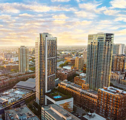 River North Apartments | Hubbard Place