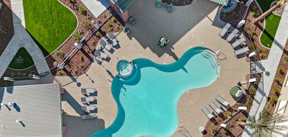 Apartments in Glendale, AZ | Cardinal 95
