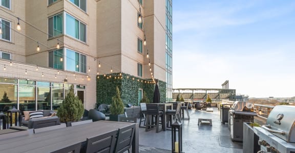 Luxury Apartments in Downtown Baltimore | The Zenith