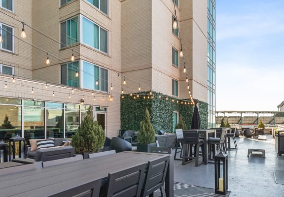 Luxury Apartments Downtown Baltimore | The Zenith