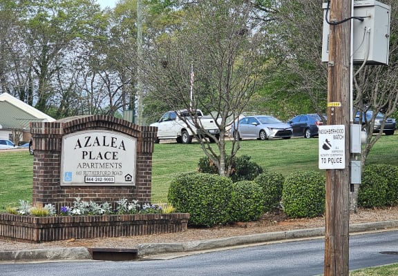 Azalea Place | Apartments in Greenville, SC