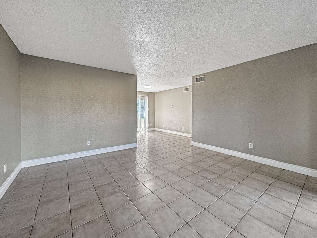 Borders Apartments | Pet-Friendly Homes in Brownsville, TX