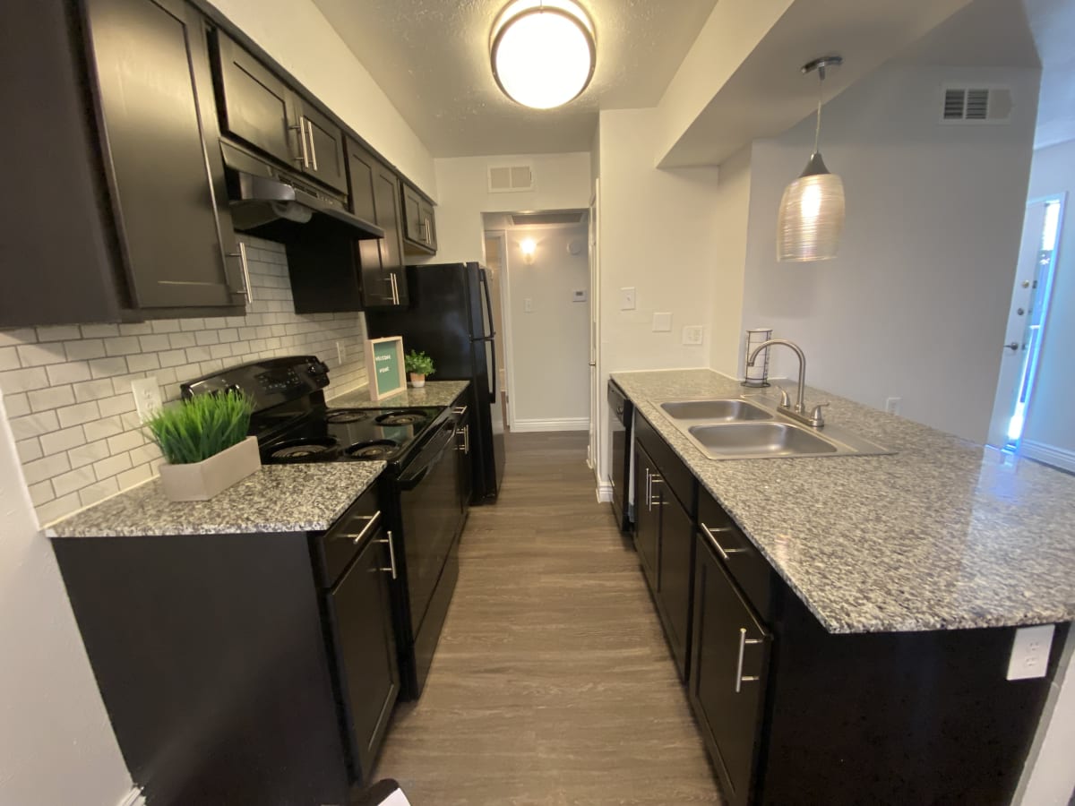 Oakline Apartments | Apartments in Richardson, TX