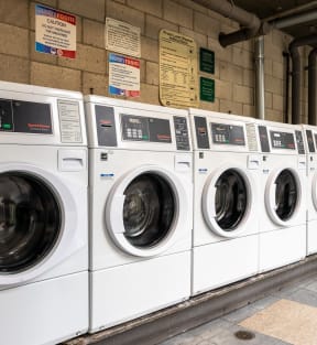 Parc Ridge Apartments, 9555 Reseda Blvd, Northridge, CA 91324