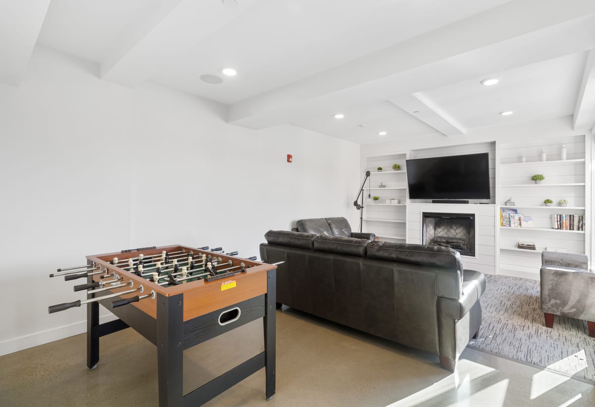 504 Glenbrook | Apartment and Community Amenities