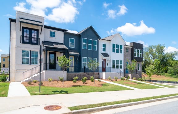 Main Street Townes at Lilburn | Townhomes for Lease in Lilburn, GA