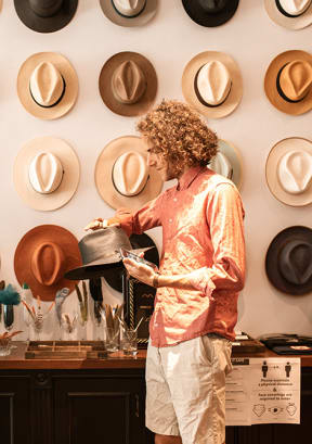 Luxury Apartments for Rent | Hayward, CA | Austin Commons