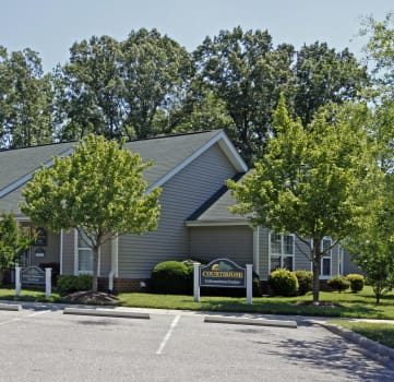 Senior 55+ Community Living | Courthouse Senior Apartments