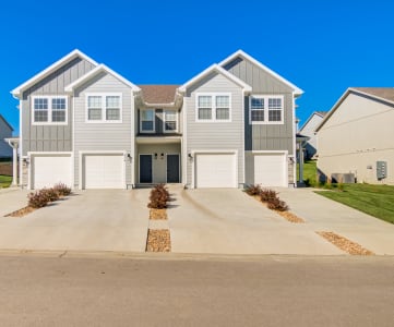 Raymore, MO Apartments | The Venue Townhomes | Home