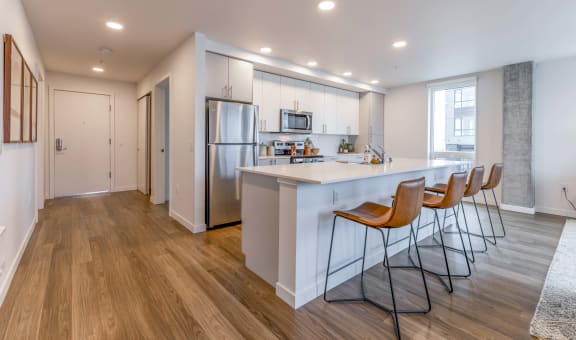 Brand-New Everett, WA Apartments | Riverfront Everett