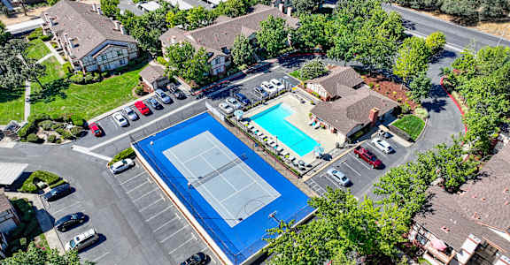 Apartments in Rocklin, CA | Rocklin Manor Apartments