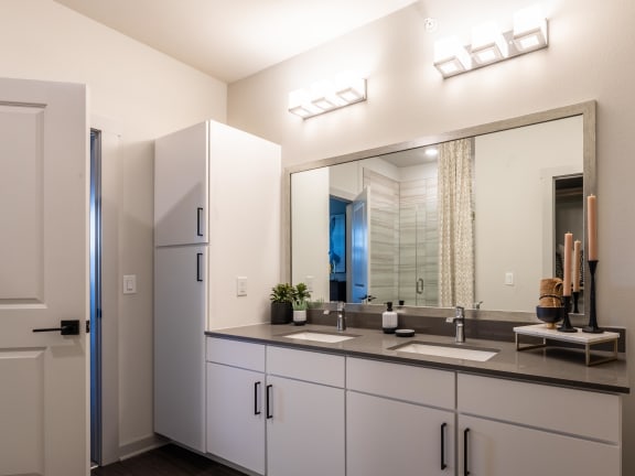 Rentals in Thornton, CO | Grant Row Lofts