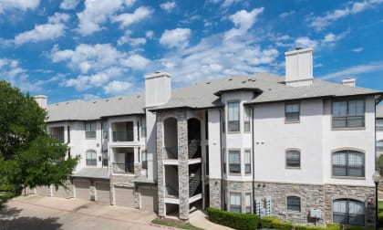 Apartments for Rent in Frisco, TX | Silverado | Home