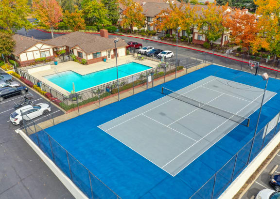 Rocklin Manor Apartments | Apartments in Rocklin, CA