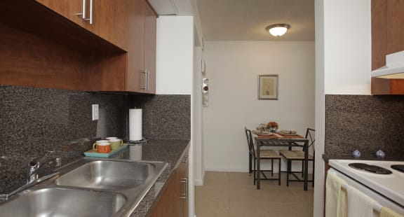 The Oasis by RAM Apartments | Apartments in Oakland Park, FL