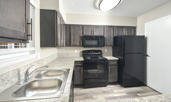 Hickory Point Townhomes | Apartments in Newport News, VA